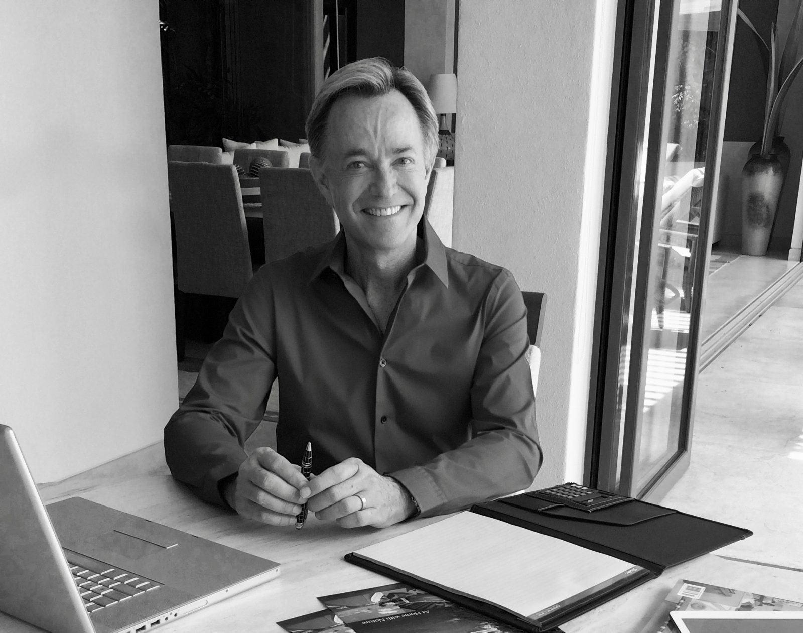 Influencer: Carl Timothy - InMexico