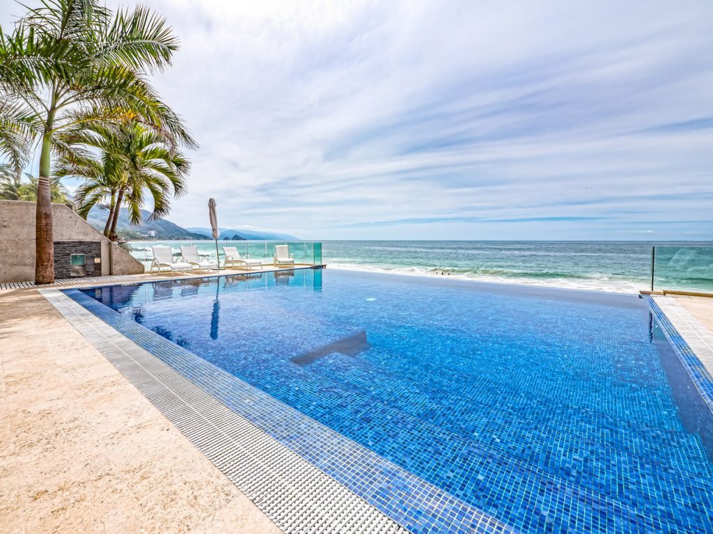 On The Market: Mirablau 5 - InMexico